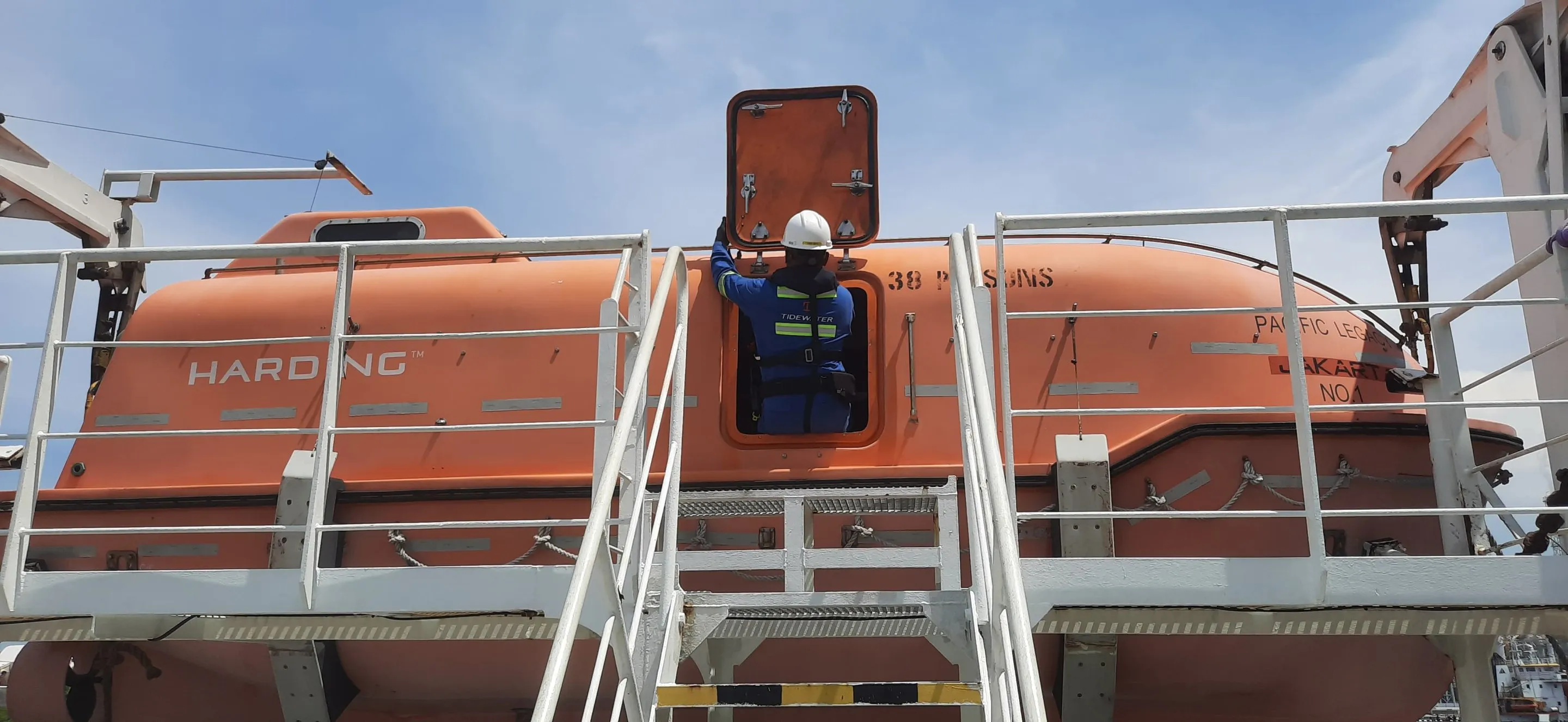 History | ABOUT US | Sillobaharinusantara.com